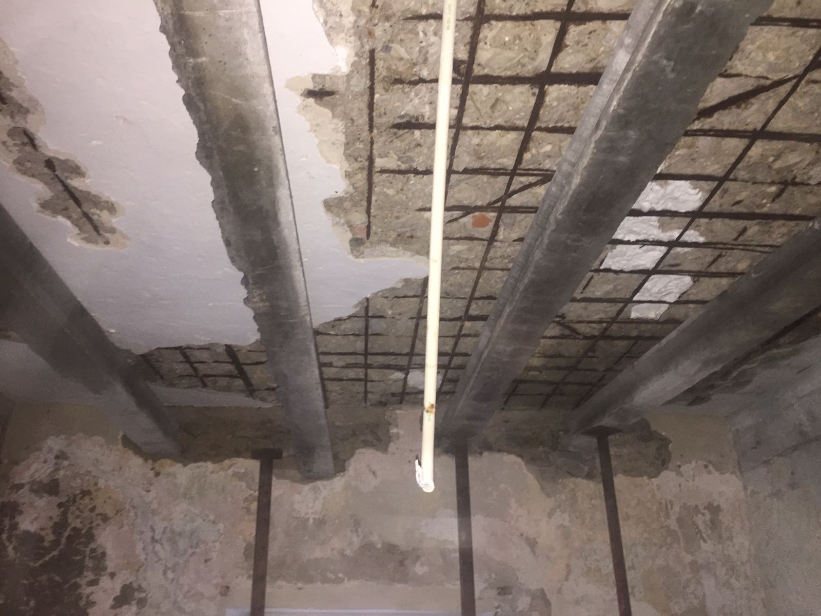 Renovation - Room of Rubble into a Delightful Double - Surfiberia